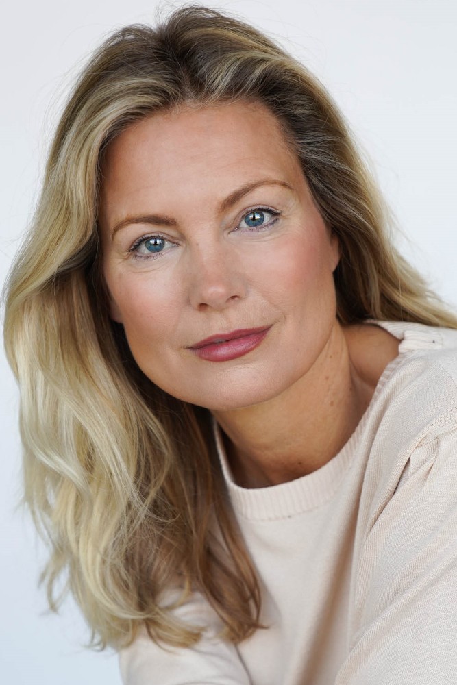 Danielle Bl | Network Model Agency