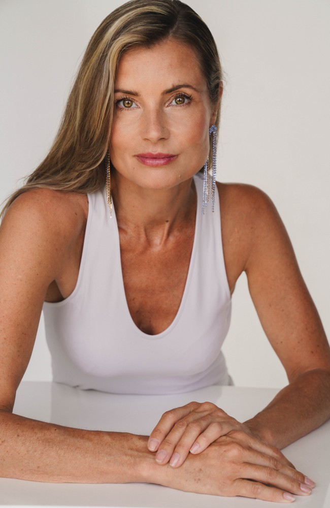 Dieteke VH | Network Model Agency