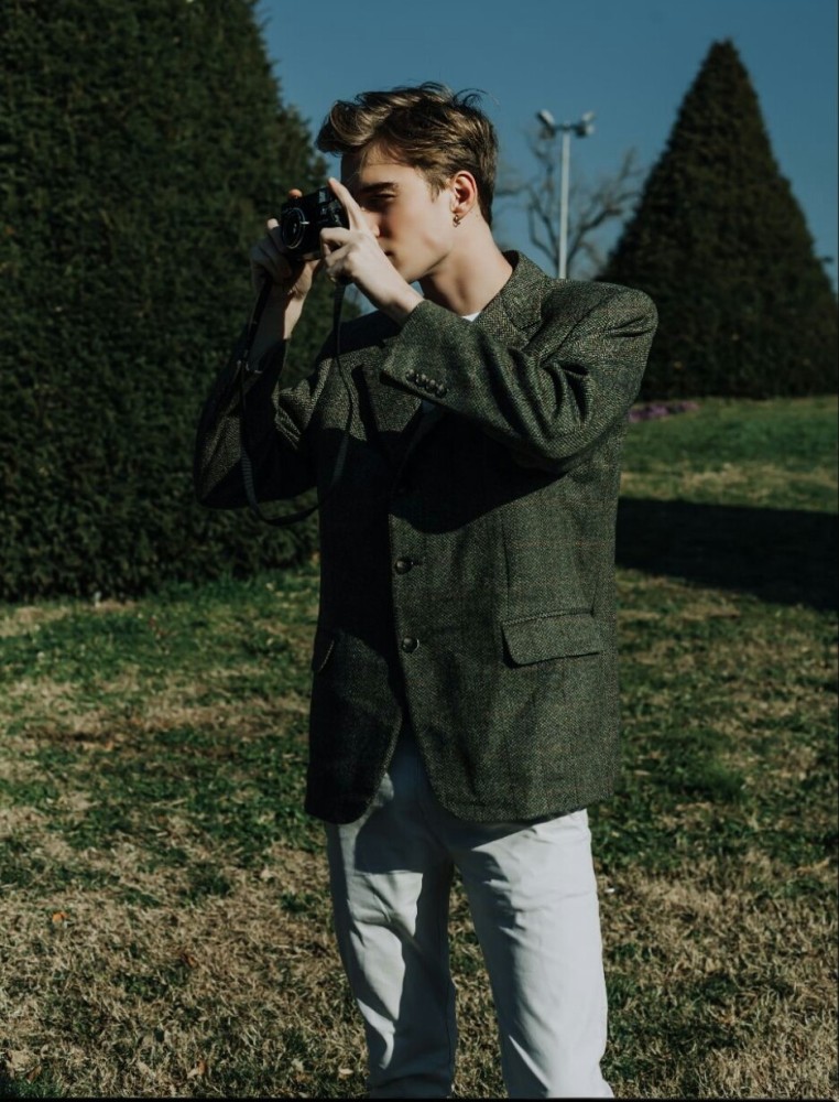 Edouard B | Network Model Agency