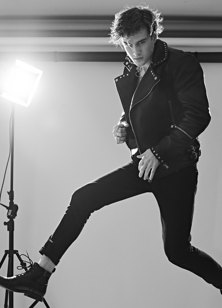 Edouard B | Network Model Agency