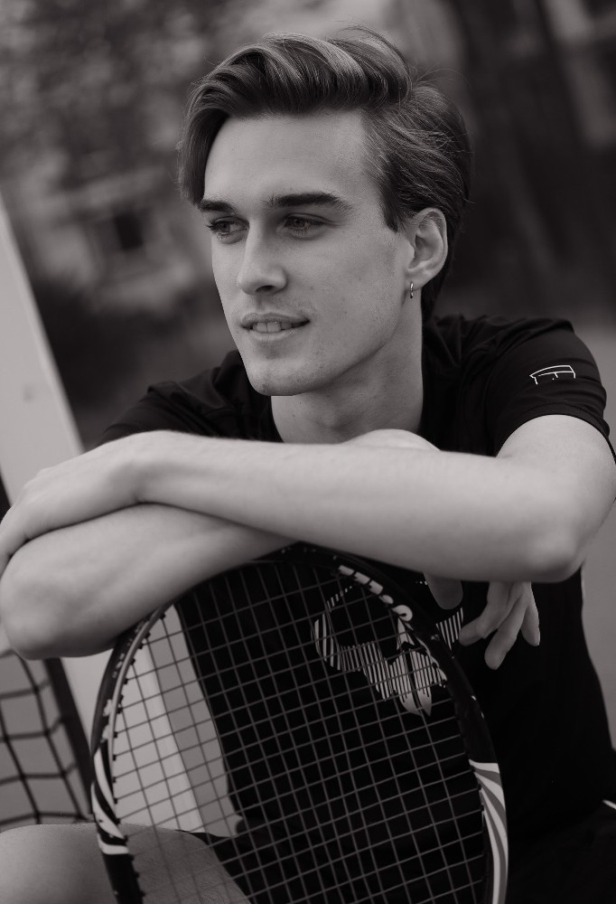 Edouard B | Network Model Agency