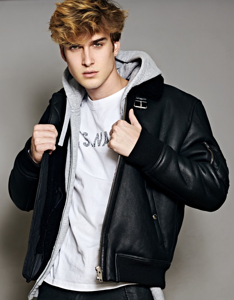Edouard B | Network Model Agency