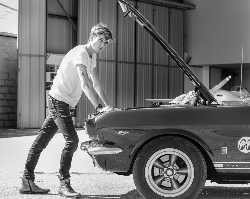 Edouard B | Network Model Agency