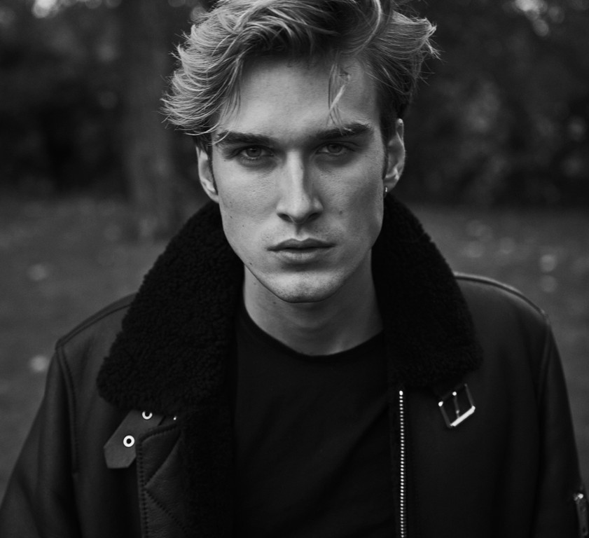 Edouard B | Network Model Agency