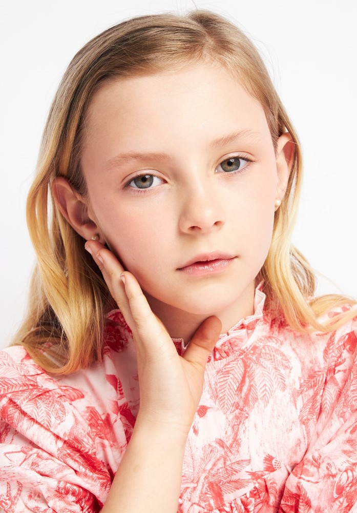 Eléonore M | Network Model Agency