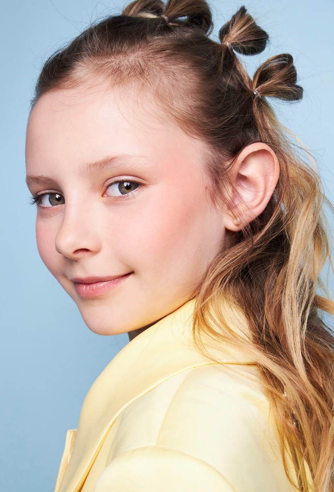 Eléonore M | Network Model Agency