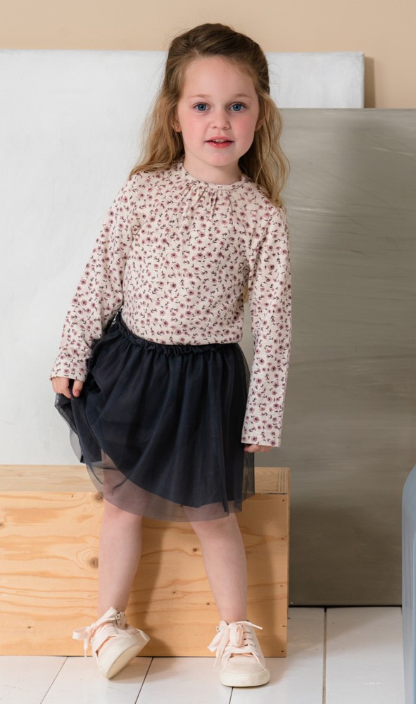 Elin T | Network Model Agency