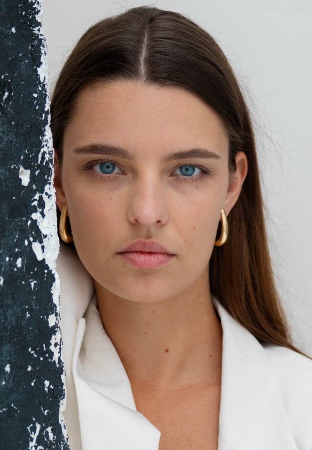 Ella M | Network Model Agency