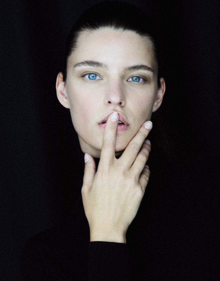 Ella M | Network Model Agency