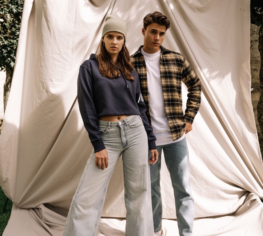 Ella M | Network Model Agency