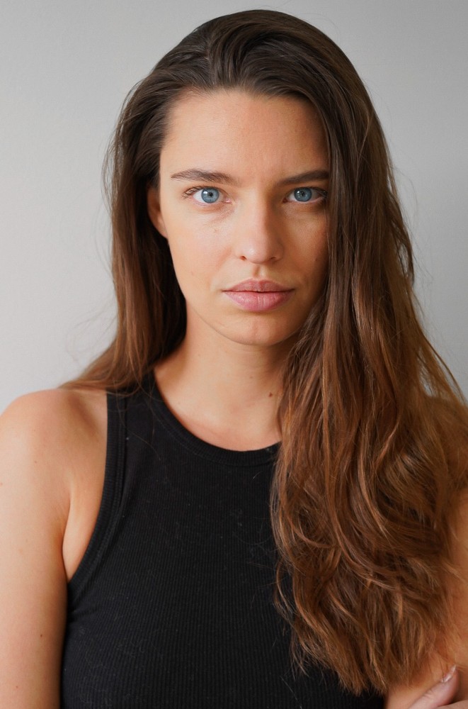 Ella M | Network Model Agency
