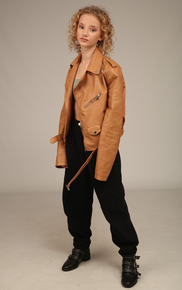 Eloïse S | Network Model Agency