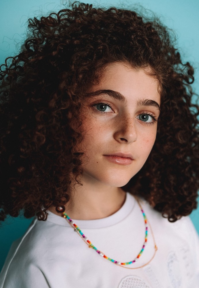 Emely M | Network Model Agency