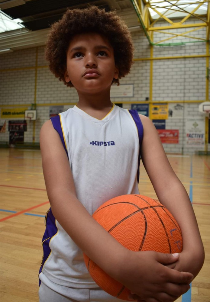 Emmanuel B | Network Model Agency