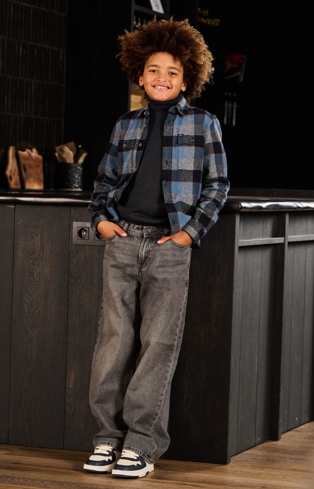 Emmanuel B | Network Model Agency