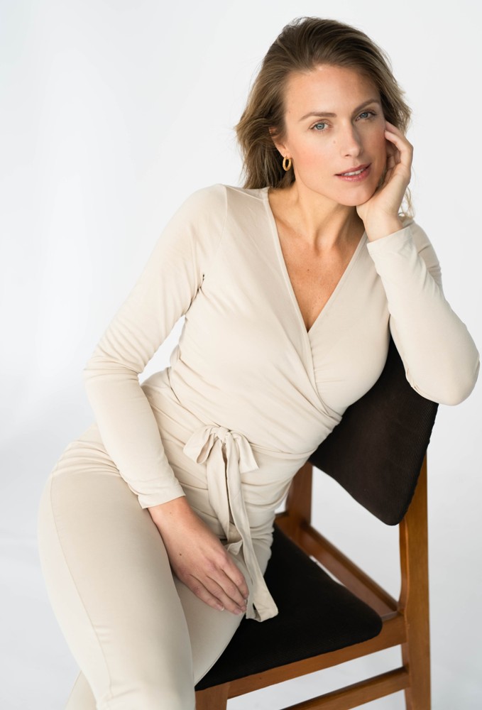 Esmay J | Network Model Agency