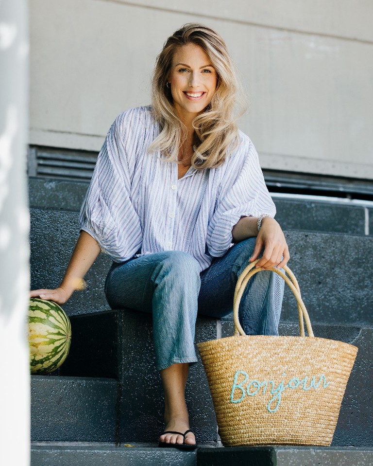 Esmay J | Network Model Agency