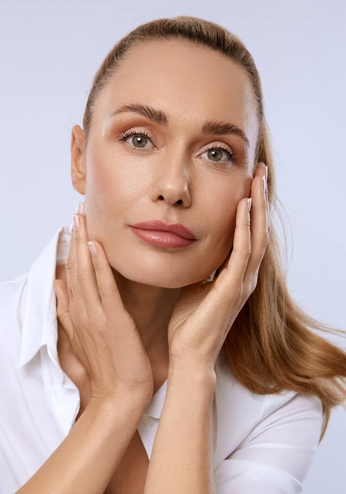 Ester VDB | Network Model Agency