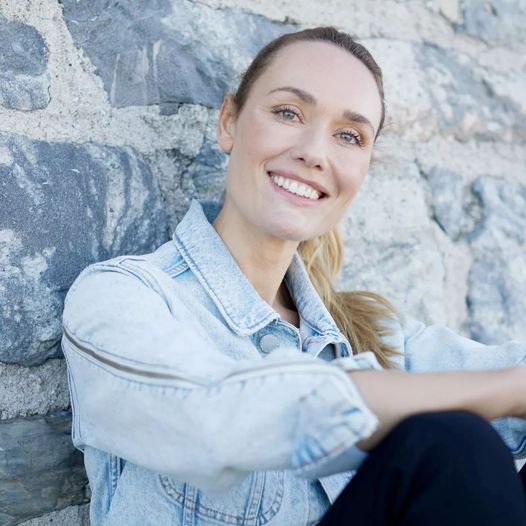 Ester VDB | Network Model Agency