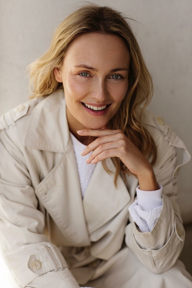 Eva S | Network Model Agency