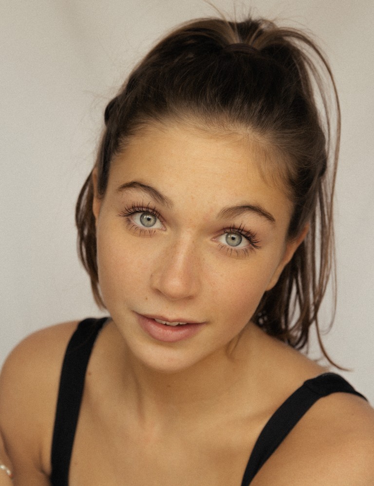 Faye M | Network Model Agency