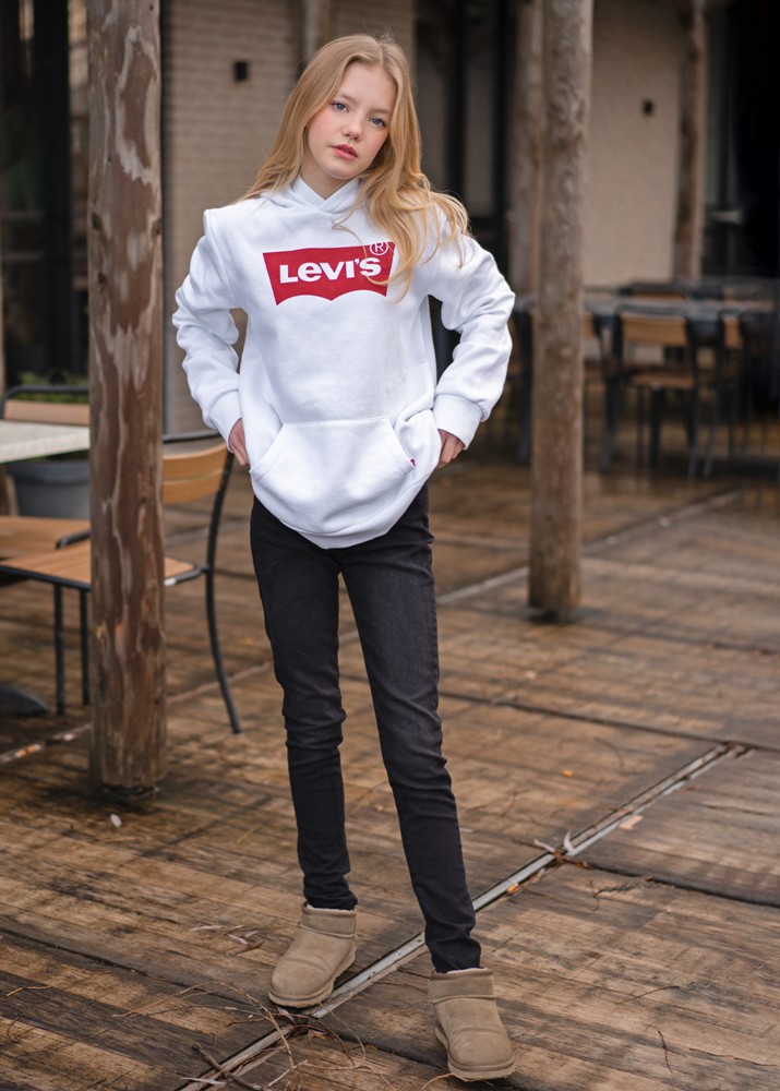 Fenna D | Network Model Agency