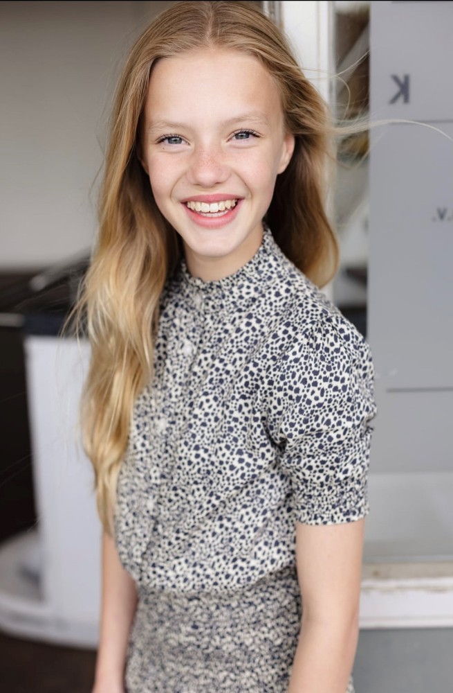 Fenna D | Network Model Agency