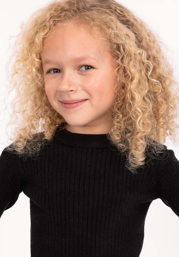 Florence W | Network Model Agency