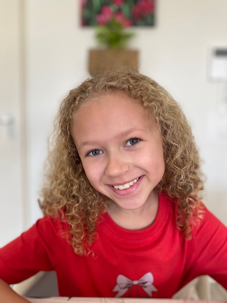 Florence W | Network Model Agency