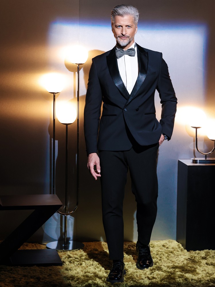 Frank C | Network Model Agency