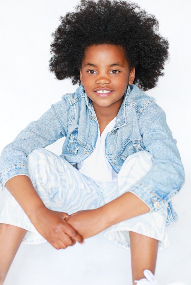 Geneviève S | Network Model Agency