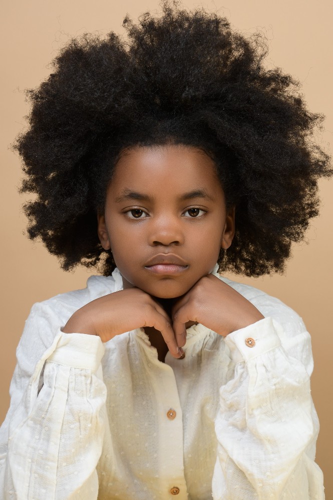 Geneviève S | Network Model Agency