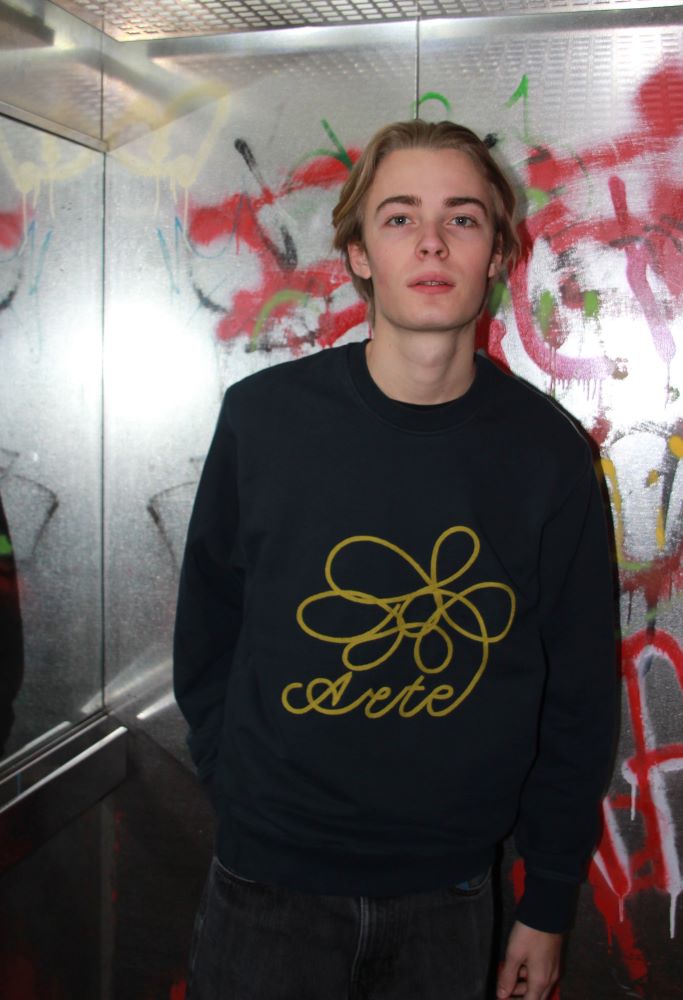 Gillian G | Network Model Agency