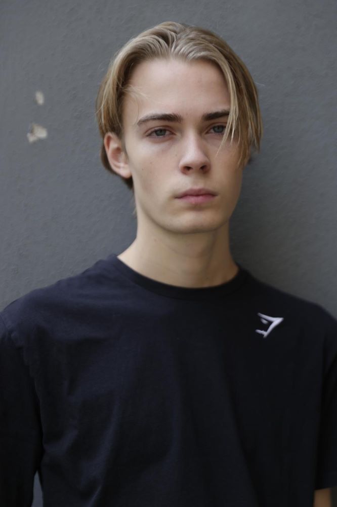 Gillian G | Network Model Agency