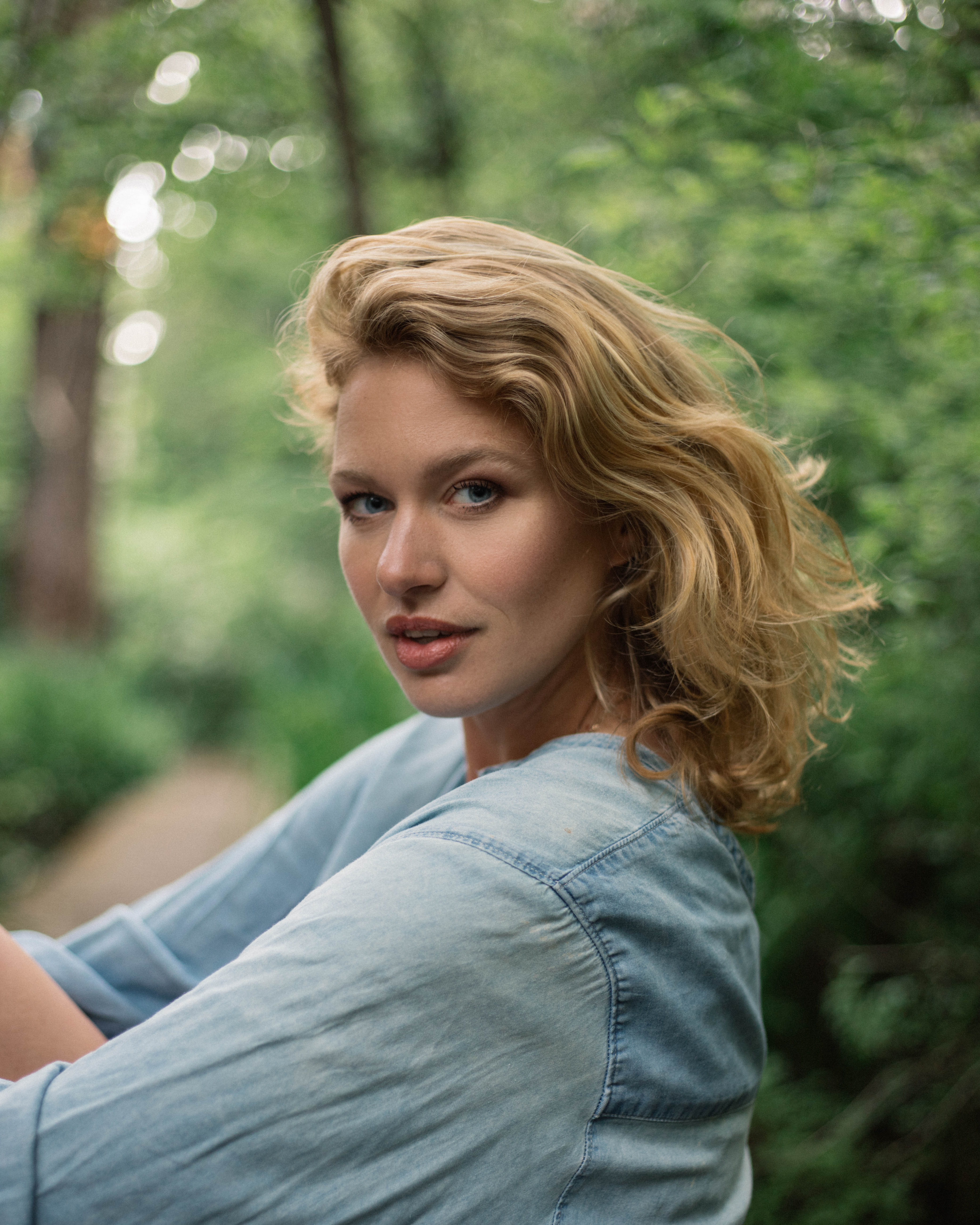 Hanna VH | Network Model Agency