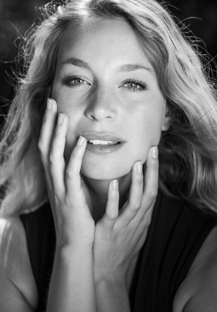 Hedwig VS | Network Model Agency