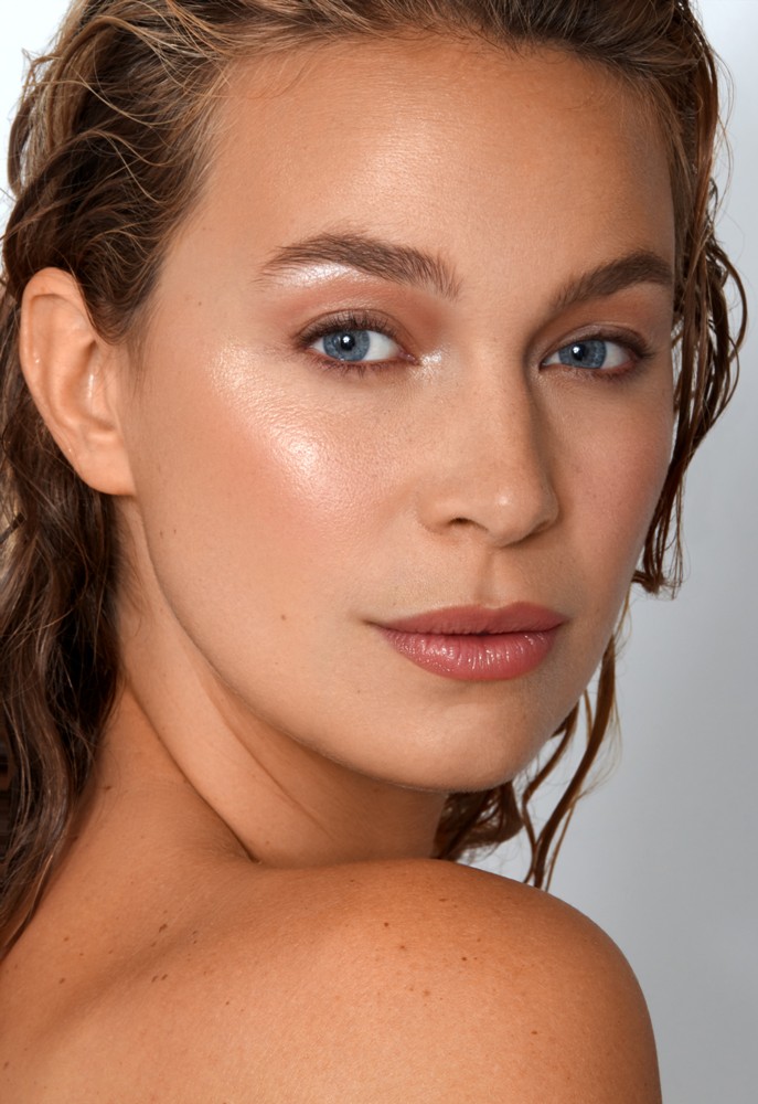 Hedwig VS | Network Model Agency