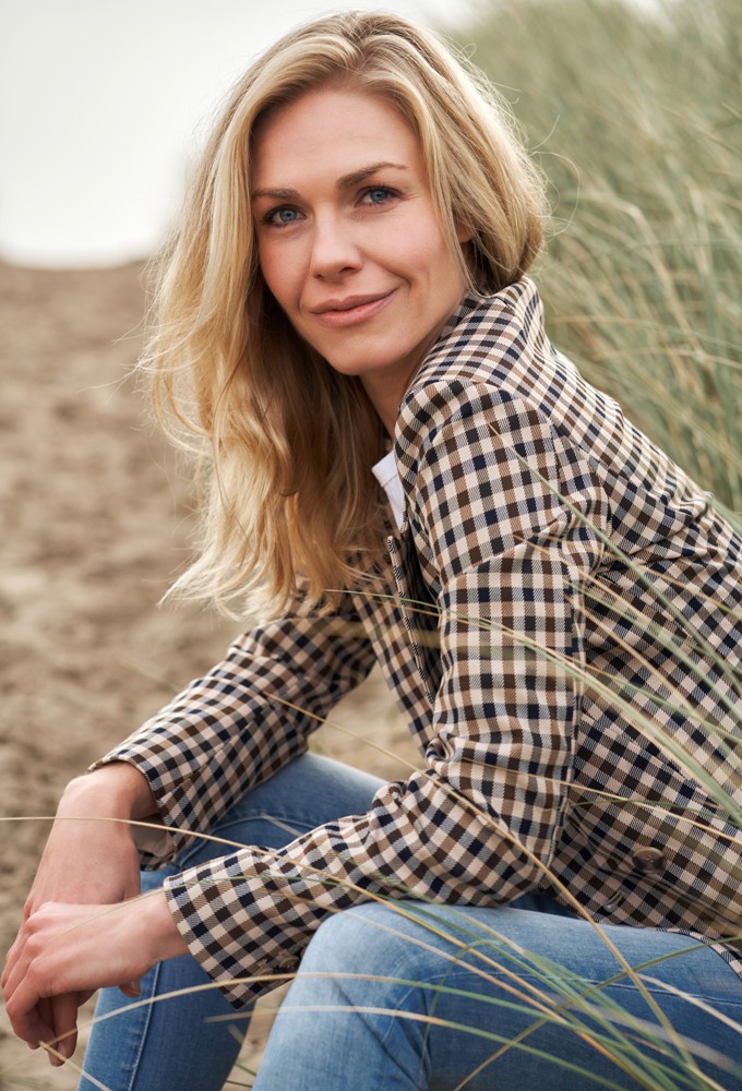 Ilse H | Network Model Agency