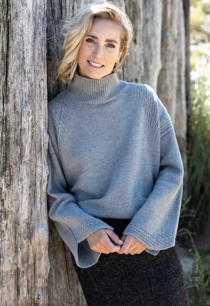 Ilze L | Network Model Agency