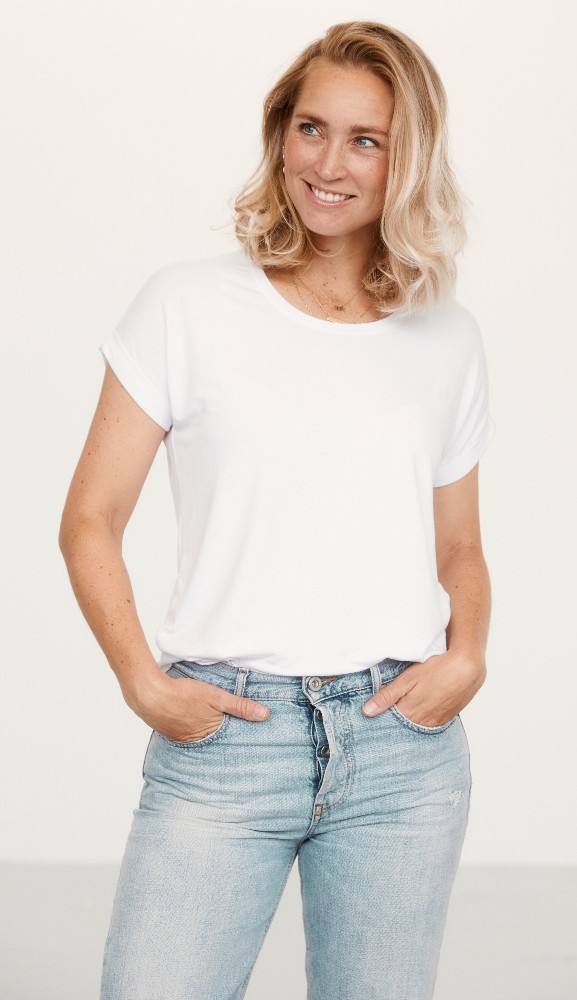 Ilze L | Network Model Agency