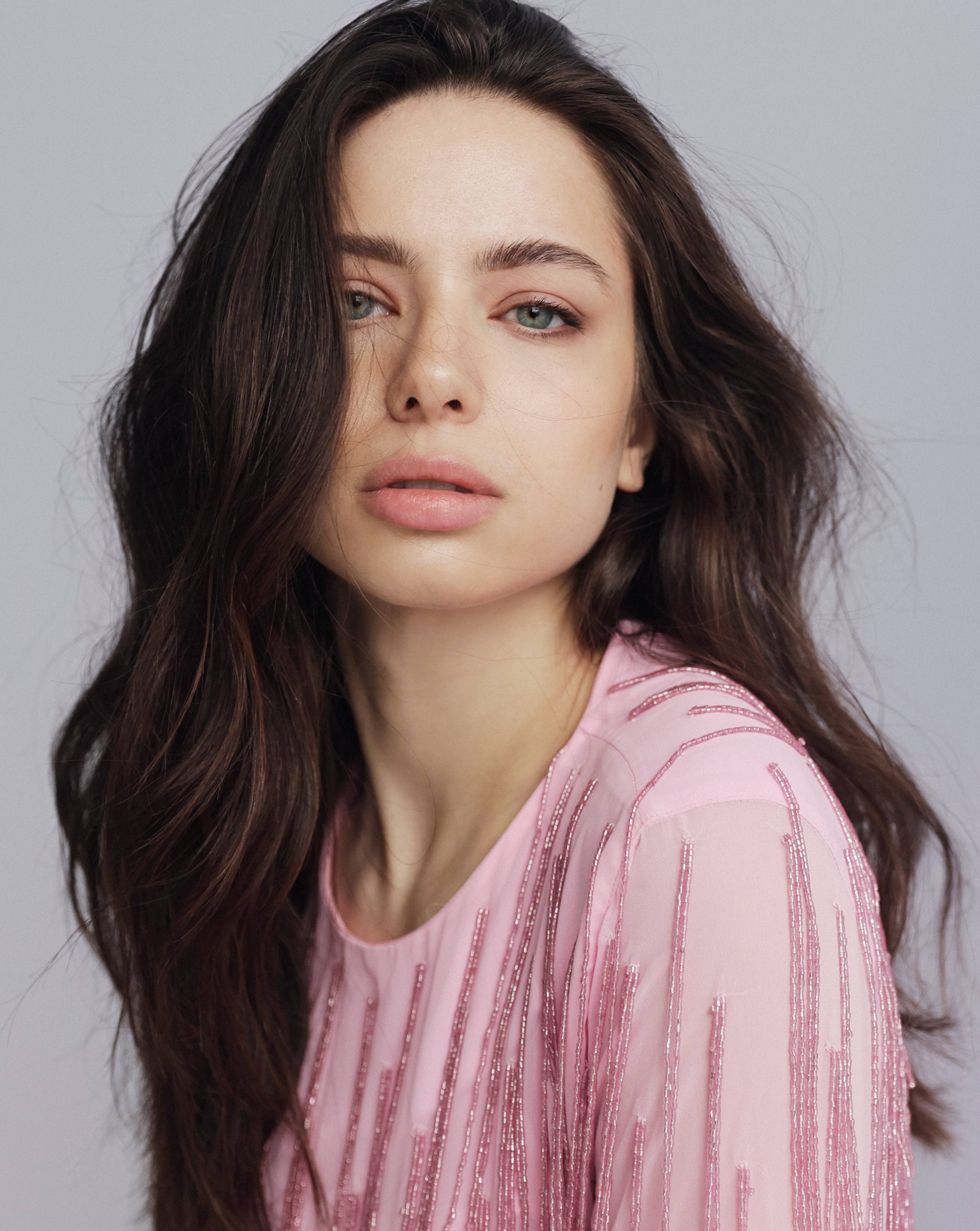 Fleur E | Network Model Agency