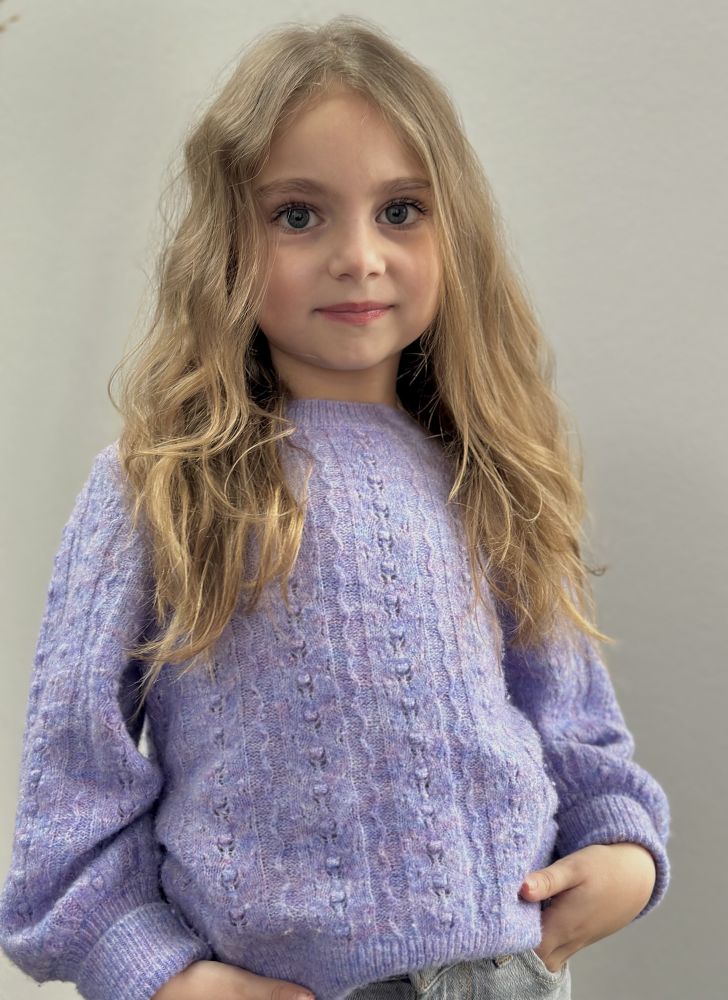 Victoria B | Network Model Agency