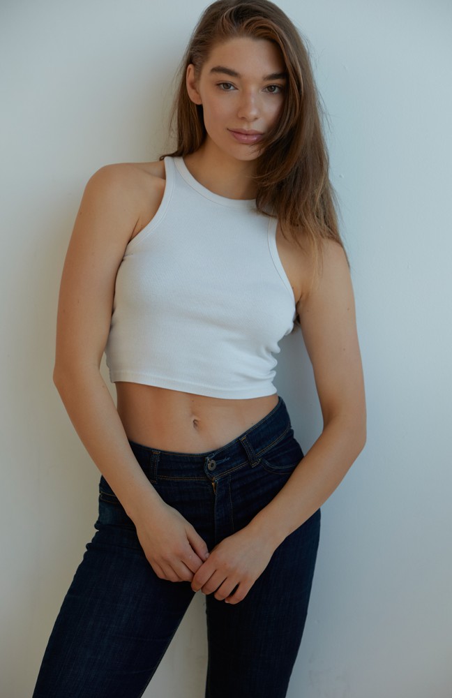 Isabelle vdB | Network Model Agency