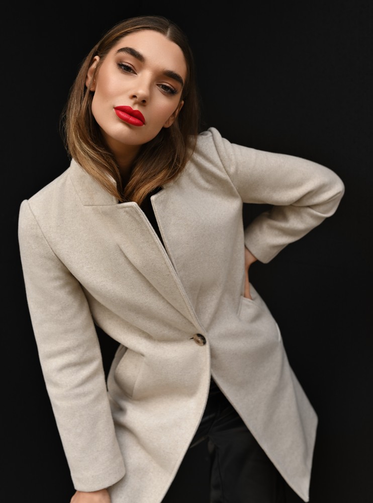 Isabelle vdB | Network Model Agency