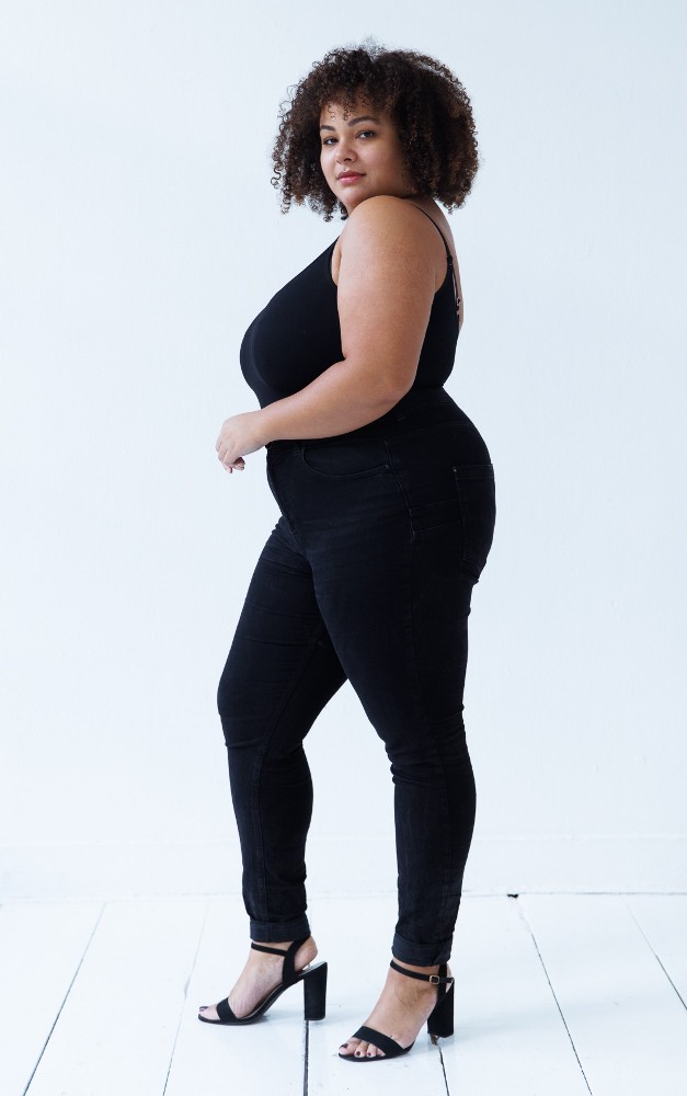 Jami W | Network Model Agency