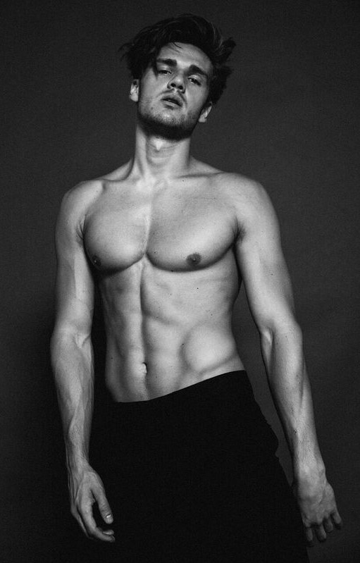 Janis O | Network Model Agency