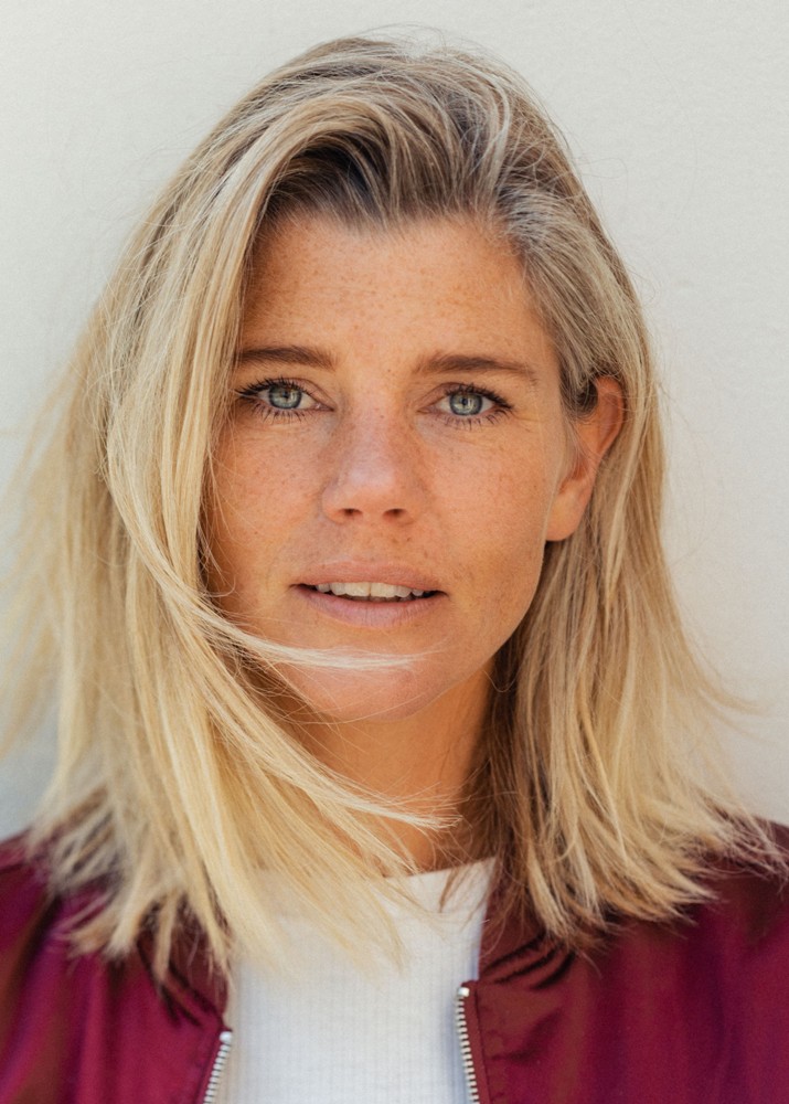 Janna B | Network Model Agency