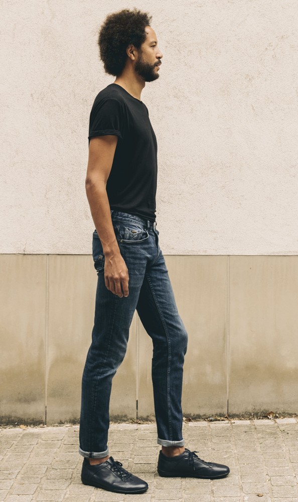 Johnny M | Network Model Agency