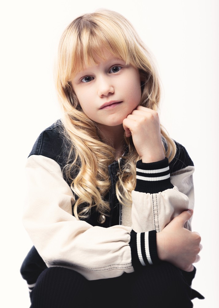 Jules-Eloise H | Network Model Agency