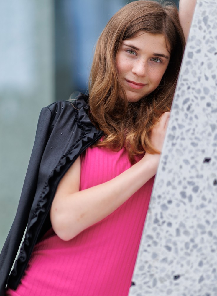 Julie G | Network Model Agency